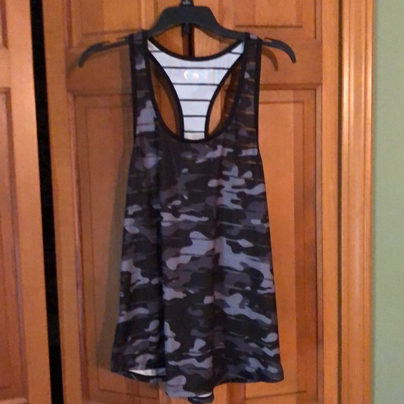 ZYIA | Tops | Zyia Active Workout Tank Razor Back Dark Camo With Mesh ...